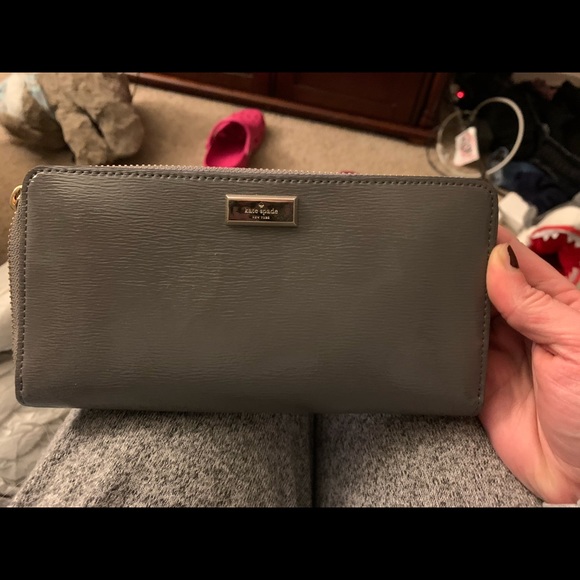 kate spade | Bags | Gray Kate Spade Purse And Matching Wallet | Poshmark
